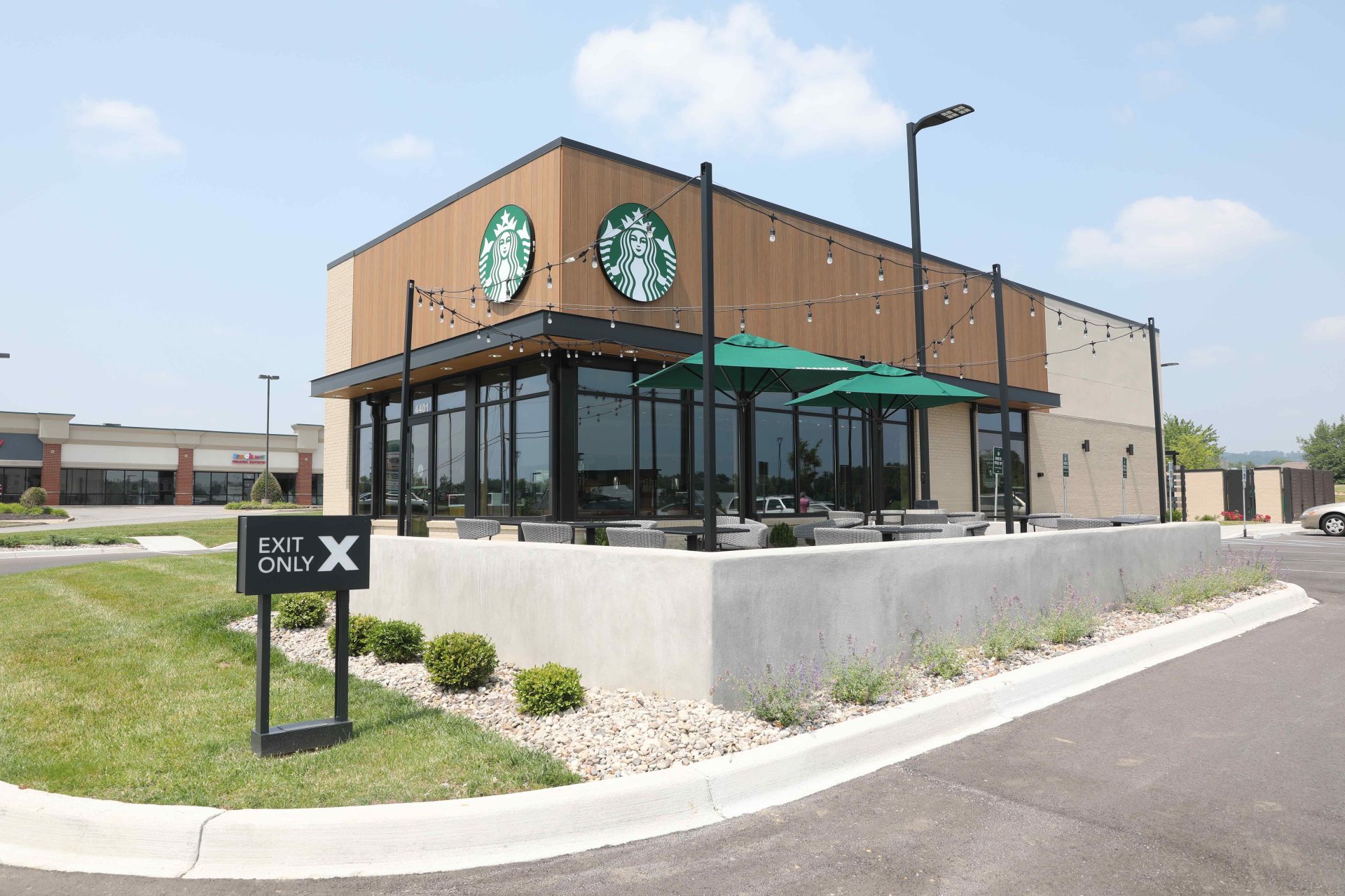 Starbucks - Northside - A.L. POST, Inc.